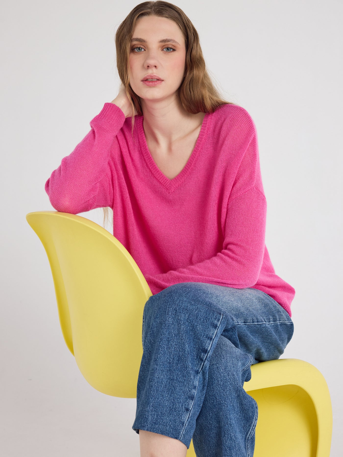 angelica - V-neck cashmere sweater - pink orchid | Absolut Cashmere